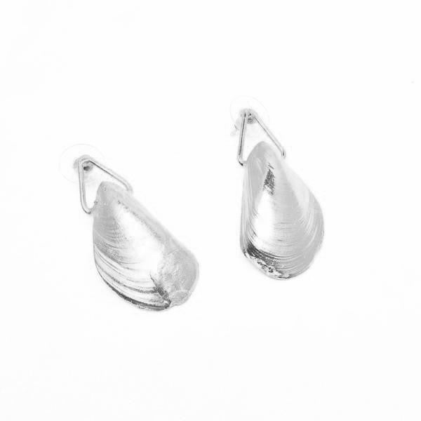 mussel shell earrings